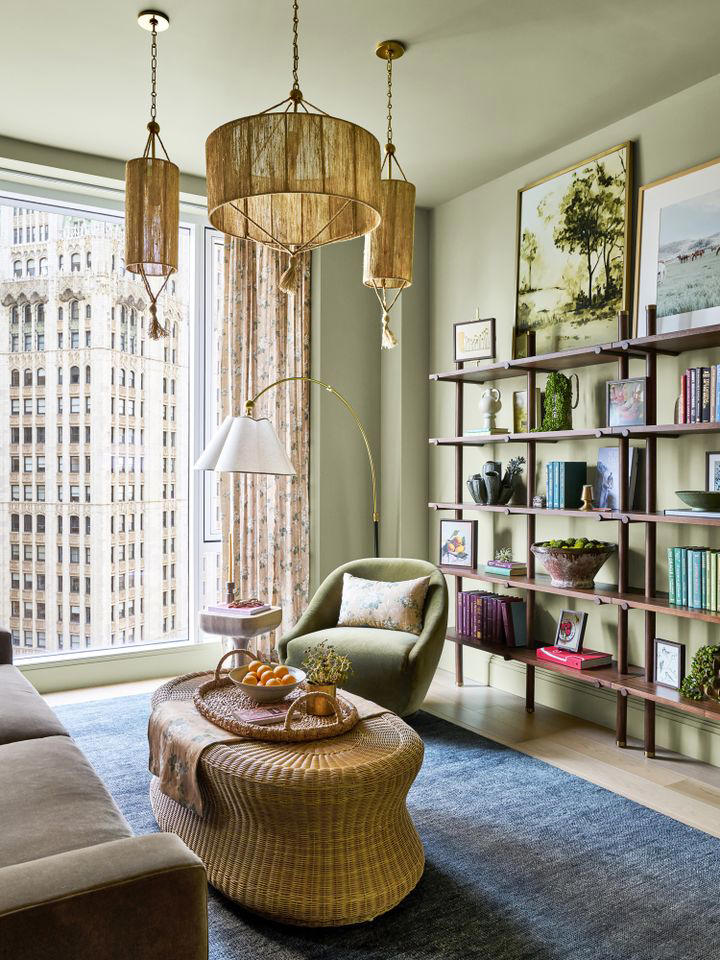 7 Small Living Room Tricks Designers Swear By for More Style and Space