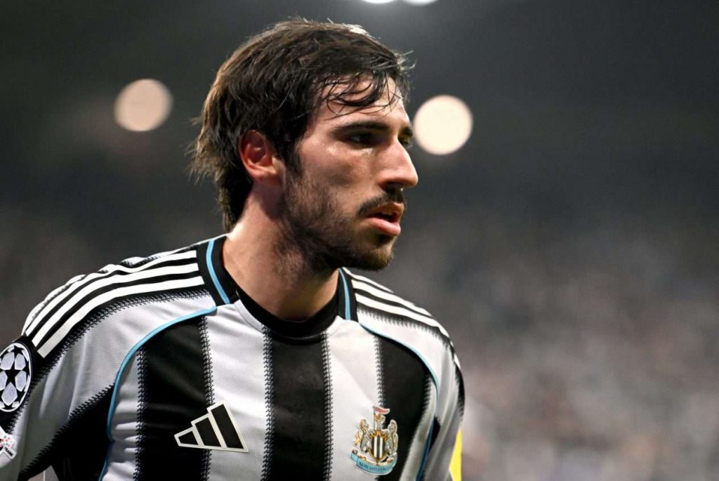 Romano: Tottenham haluaa Newcastle-tähden