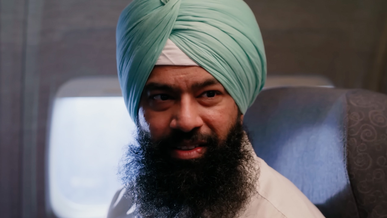 Turbaned passenger kicked off plane