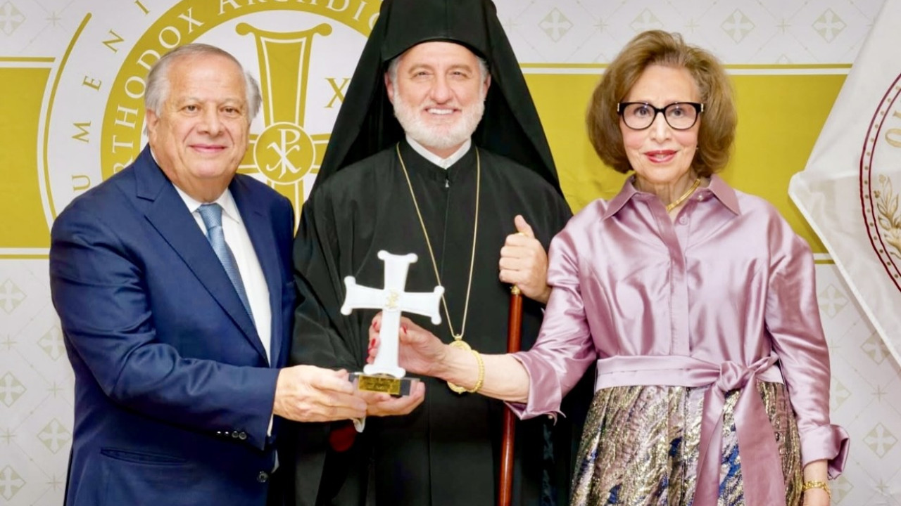 Βραβεία αριστείας σε εξέχοντες ομογενείς από τον Αρχιεπίσκοπο Αμερικής ...