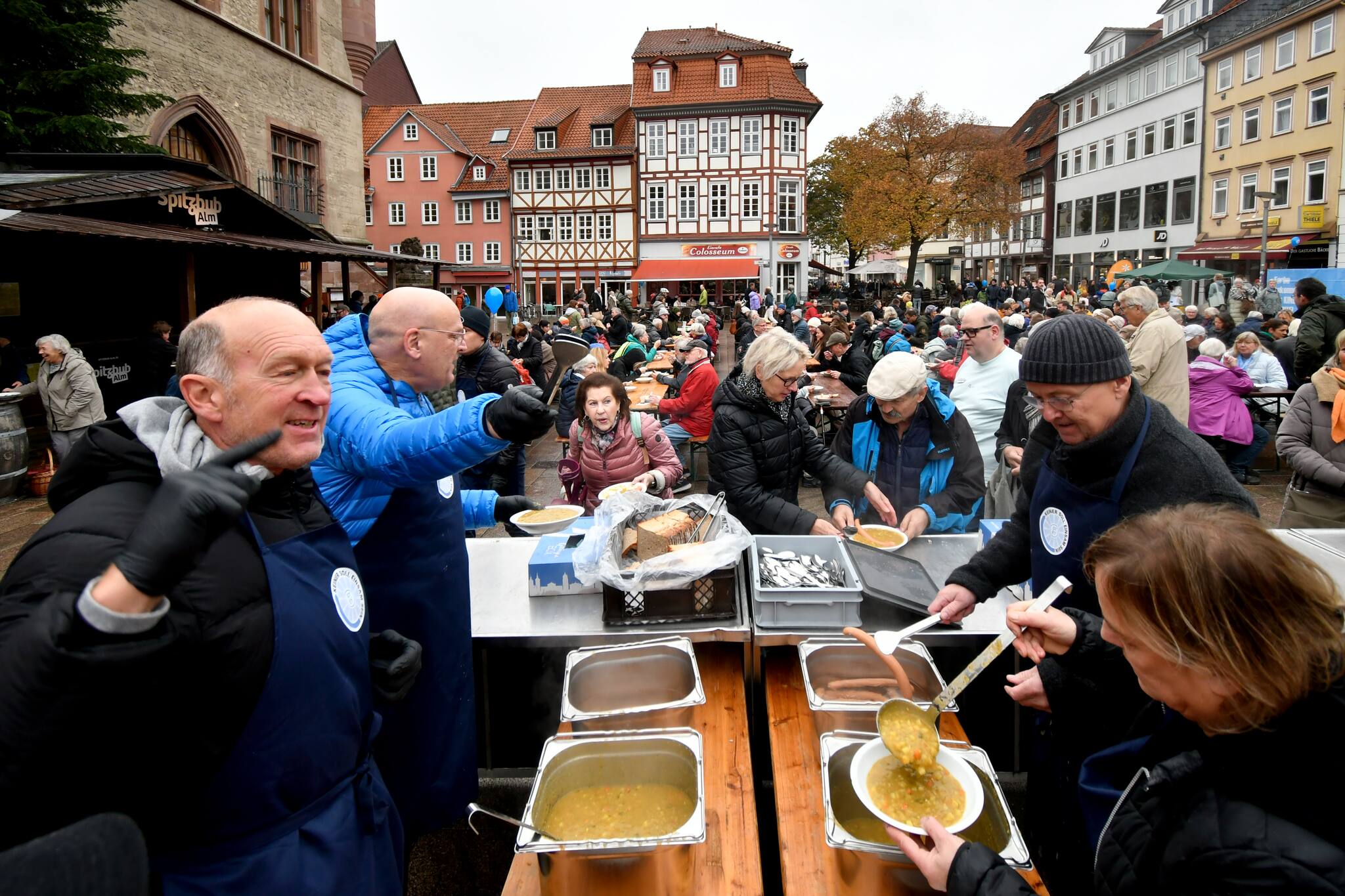 1700 Portionen Suppe: Starker Start für Tageblatt-Hilfsaktion „Keiner ...
