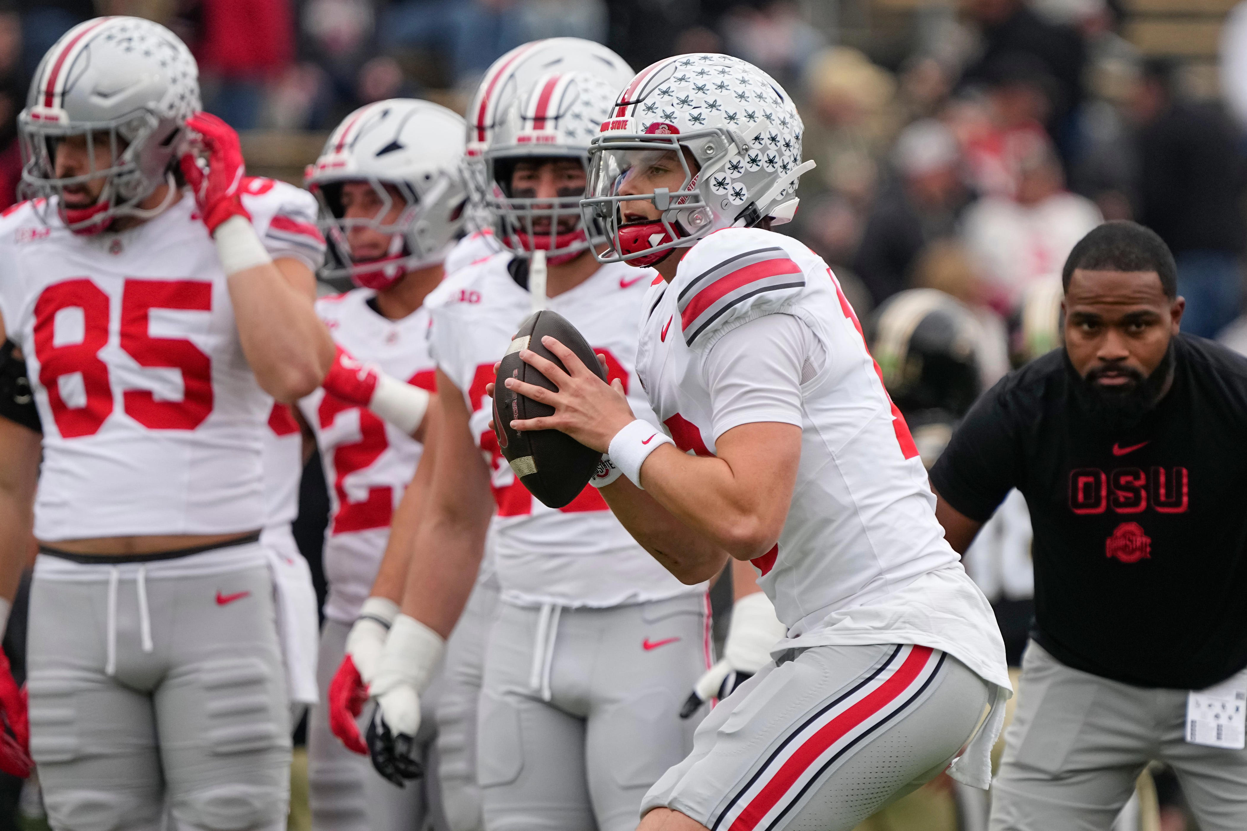 Updated odds make Ohio State football's Julian Sayin the Heisman ...