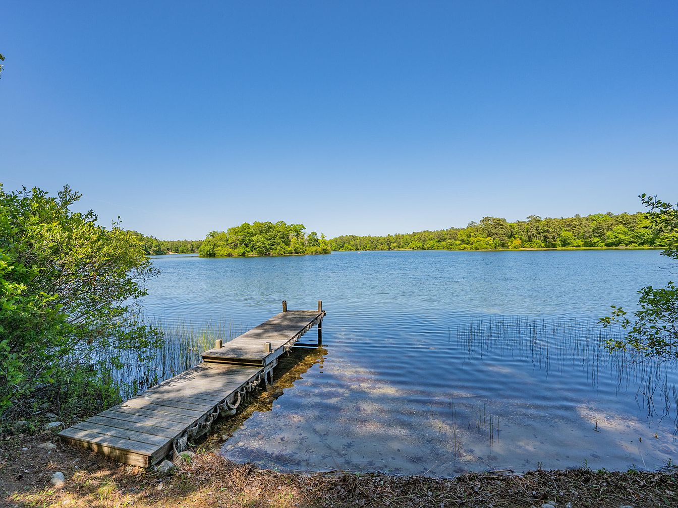 Rare 1930 Lakeside Cabin in Plymouth, Massachusetts, With Island Pond ...