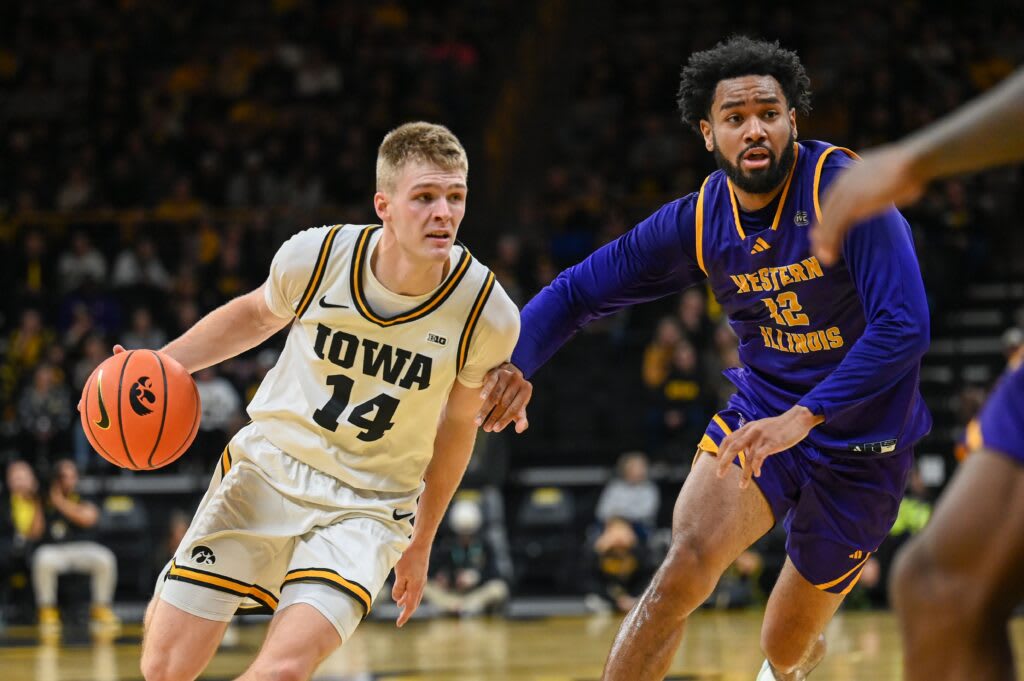 PHOTO GALLERY: Iowa Men’s Basketball vs Western Illinois