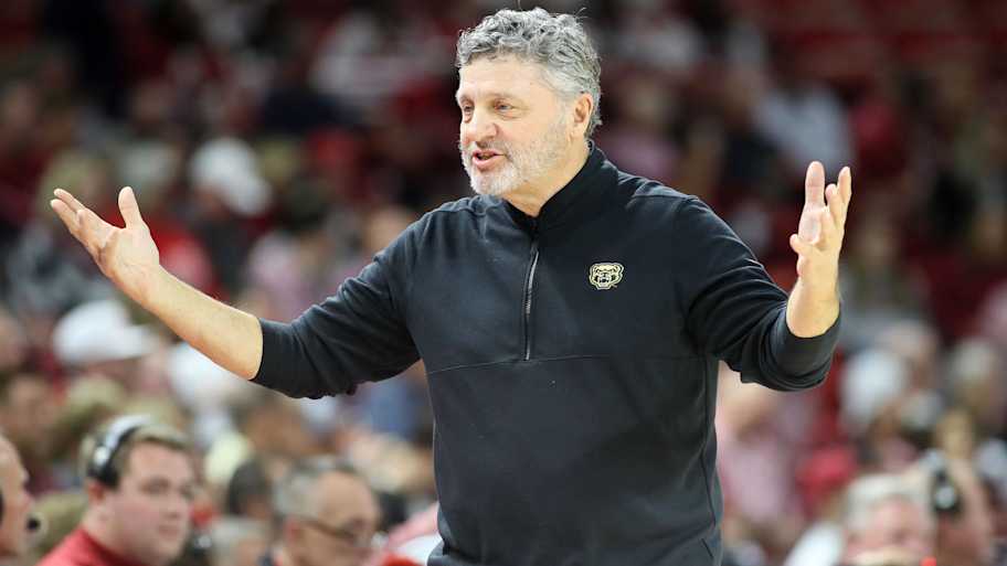 42-Year Coaching Vet Greg Kampe Gives Major Praise to Purdue's Mackey Arena