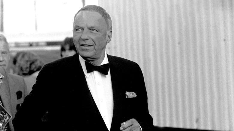 Frank Sinatra's 3-2-1 Method For The Perfect Glass Of Whiskey