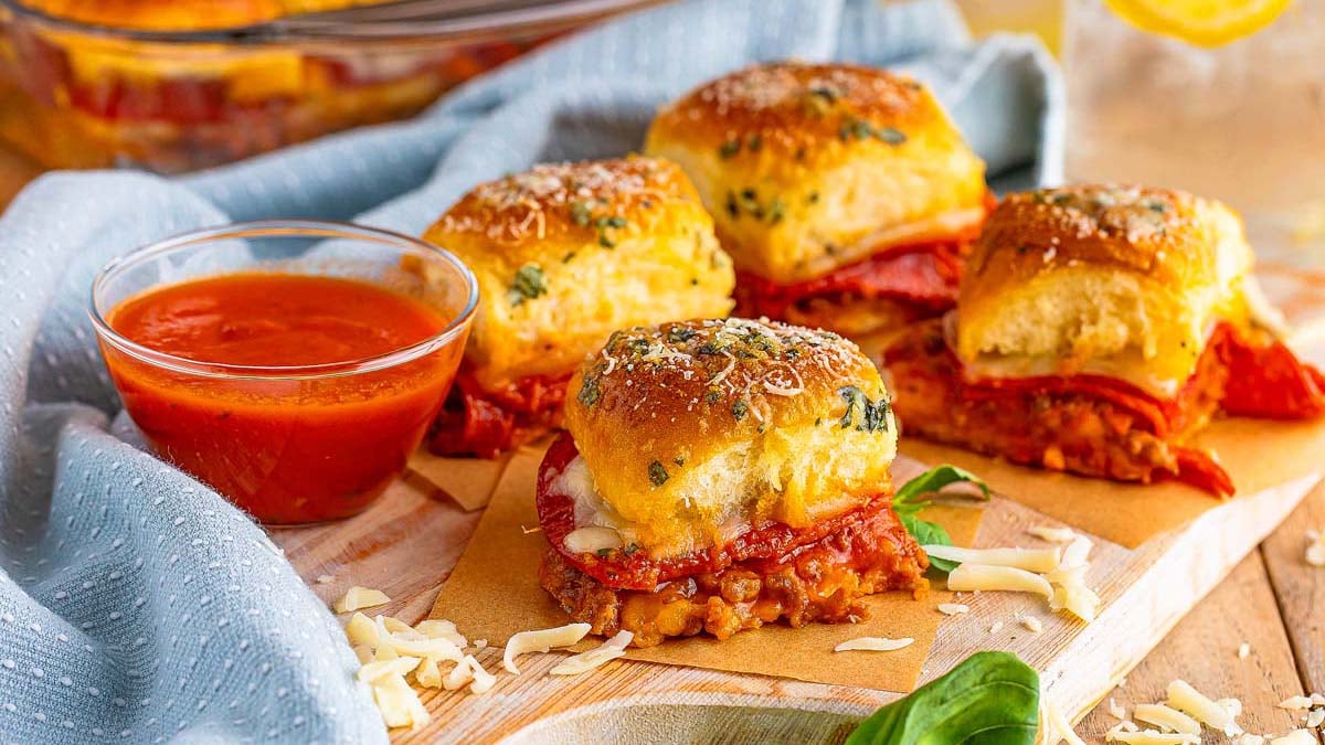 29 Easy Sliders for Game Day