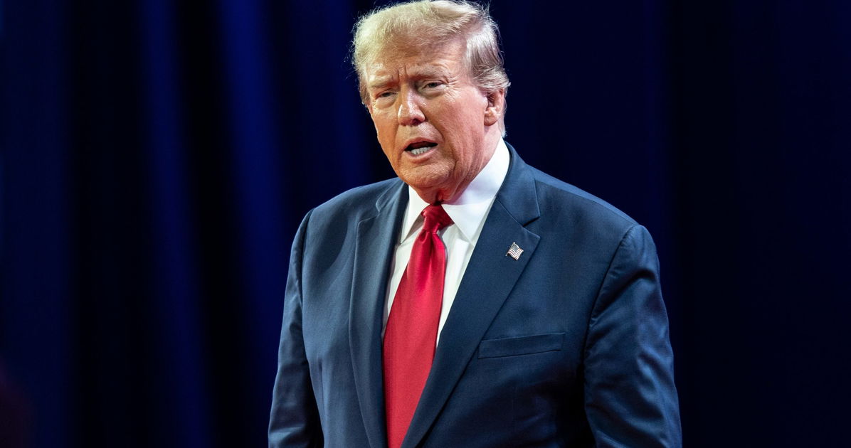 Donald Trump says he’s never had a drink. But he may suffer from an ...