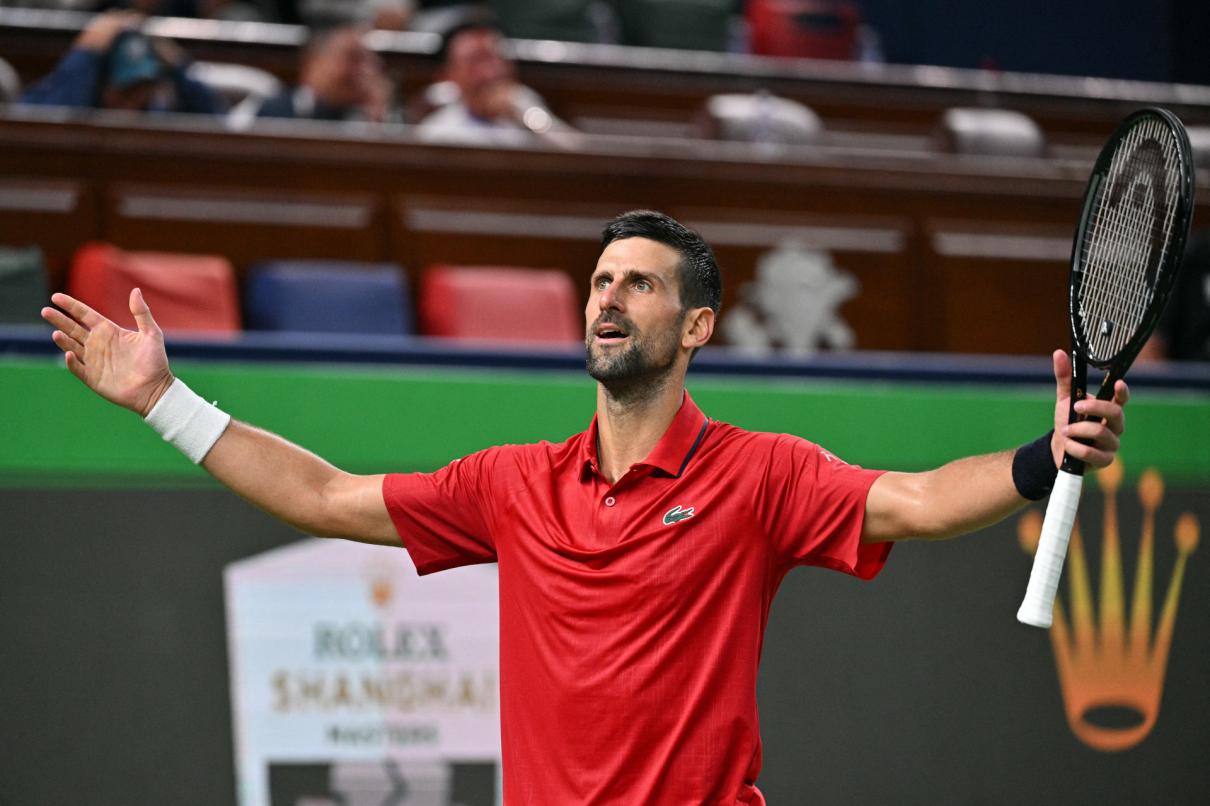 Video - Djokovic, 38 years old, and still magical: The split volley ...