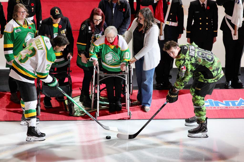 London Knights edge Kingston Frontenacs 2-1