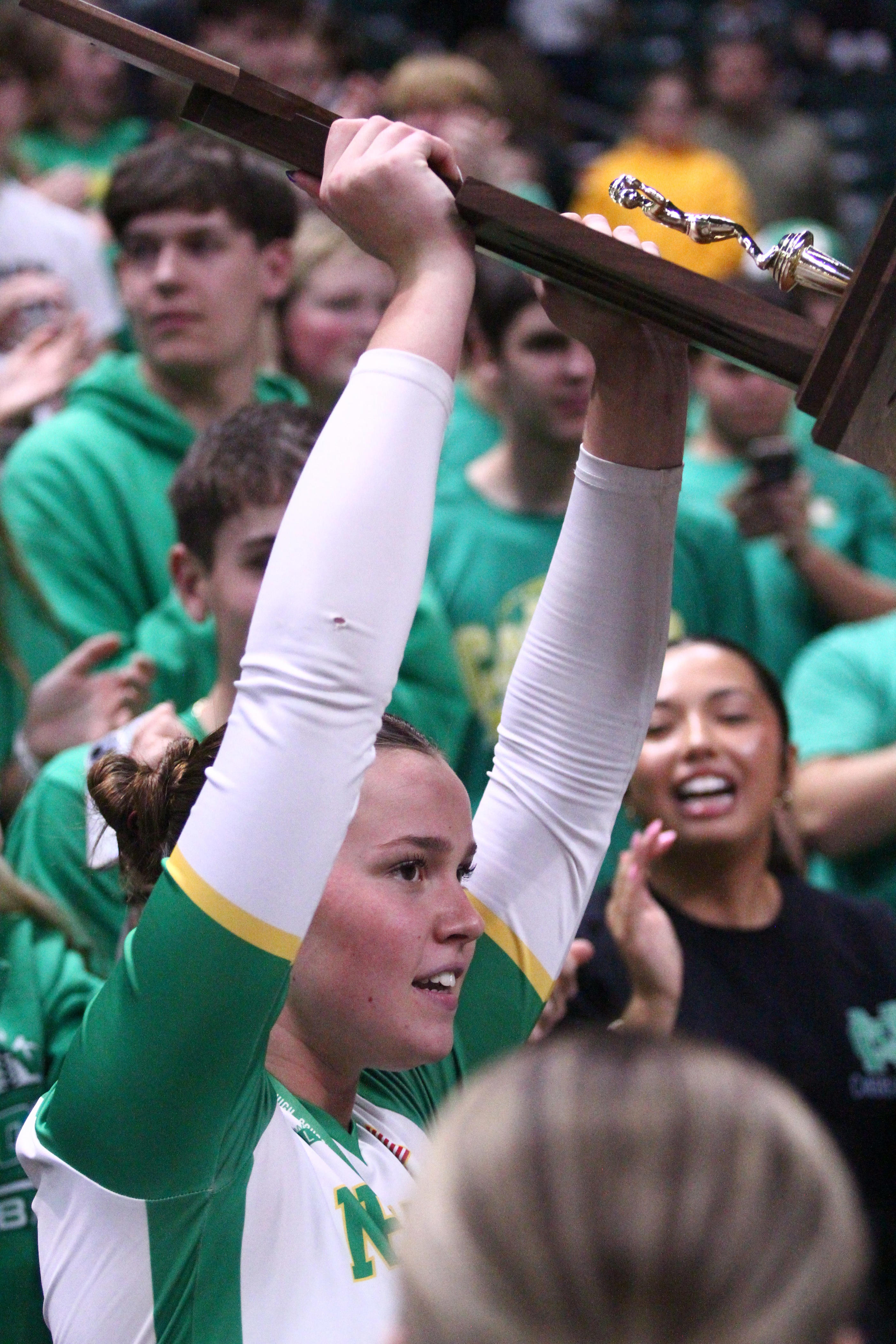 Newark Catholic volleyball wins Division VI state championship