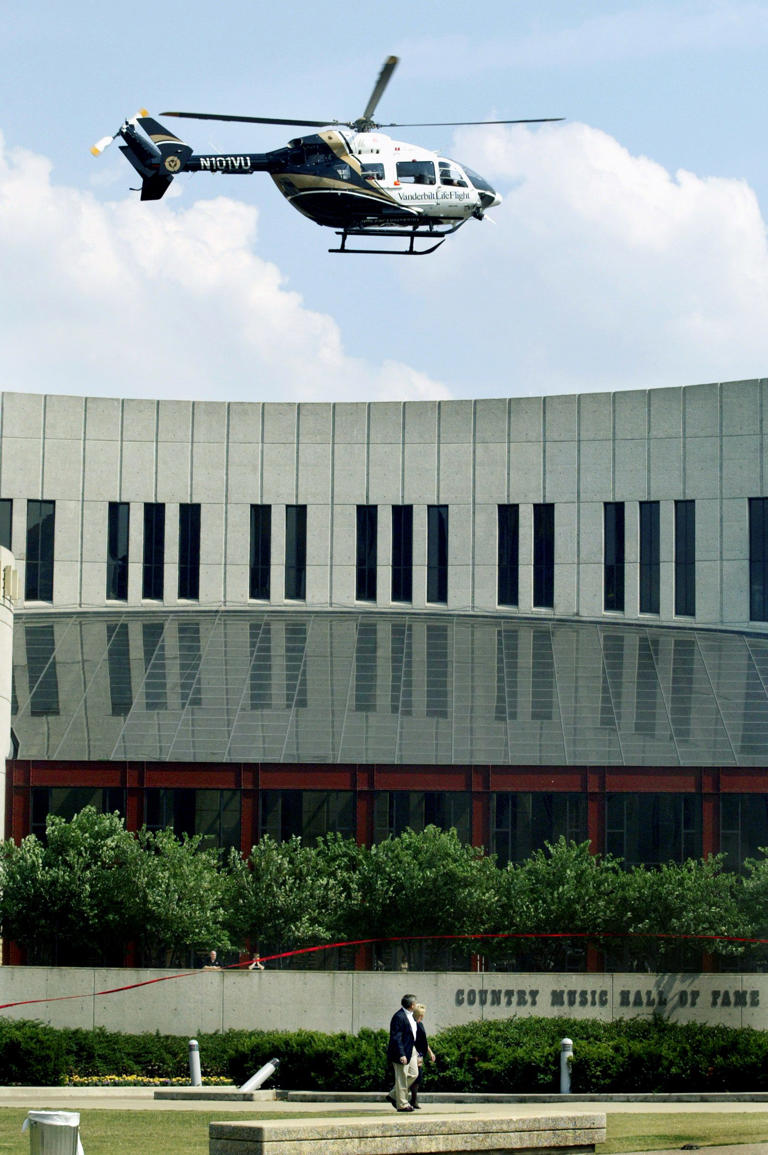 LifeFlight helicopter crashes in Wilson County, one dead, two taken to ...