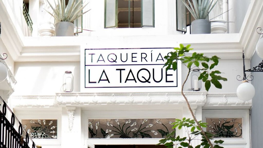 La Taque: la taquería con quesadillas gigantes de pastor estilo norteño ...