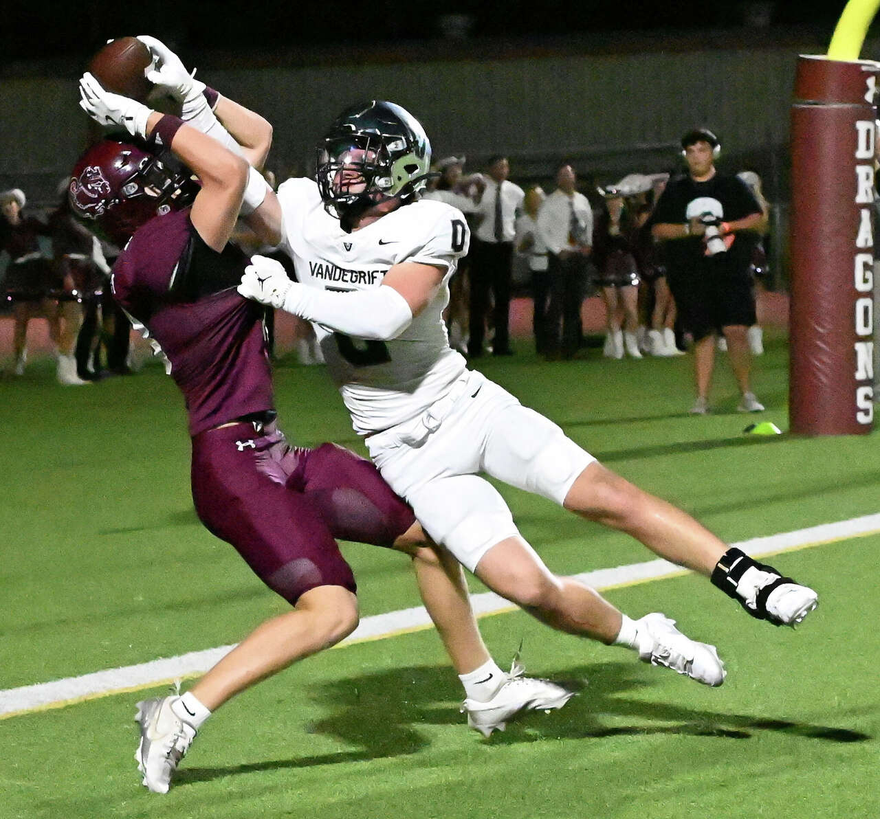 Vandegrift survives OT scare from Round Rock on blocked FG score