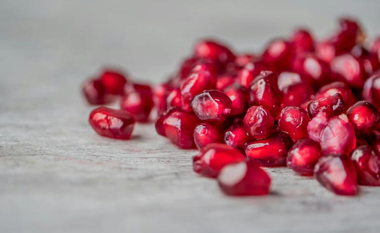 What Happens When You Eat Pomegranate Every Day For A Month