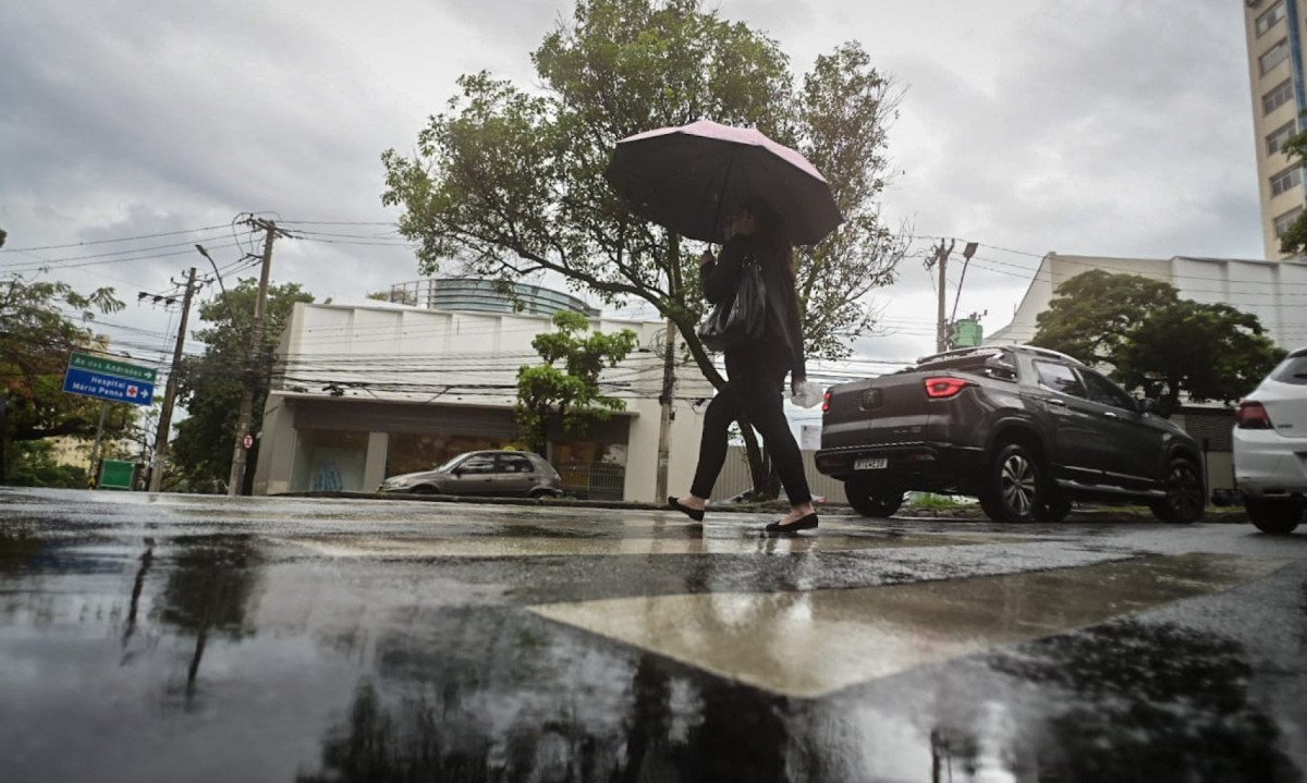 MG: alerta para chuva forte e ventos intensos para BH e mais 399 cidades