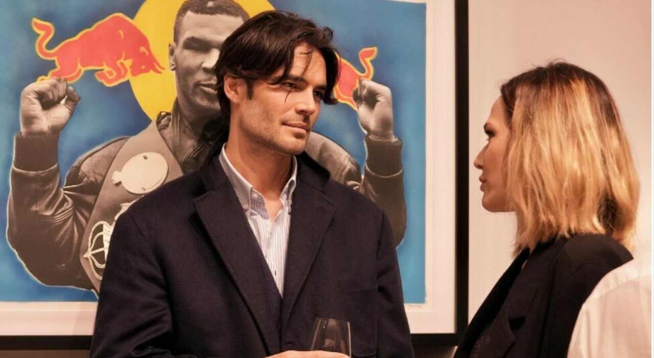Giulio Berruti torna single e sfila (da solo) alla Rinascente: primo ...