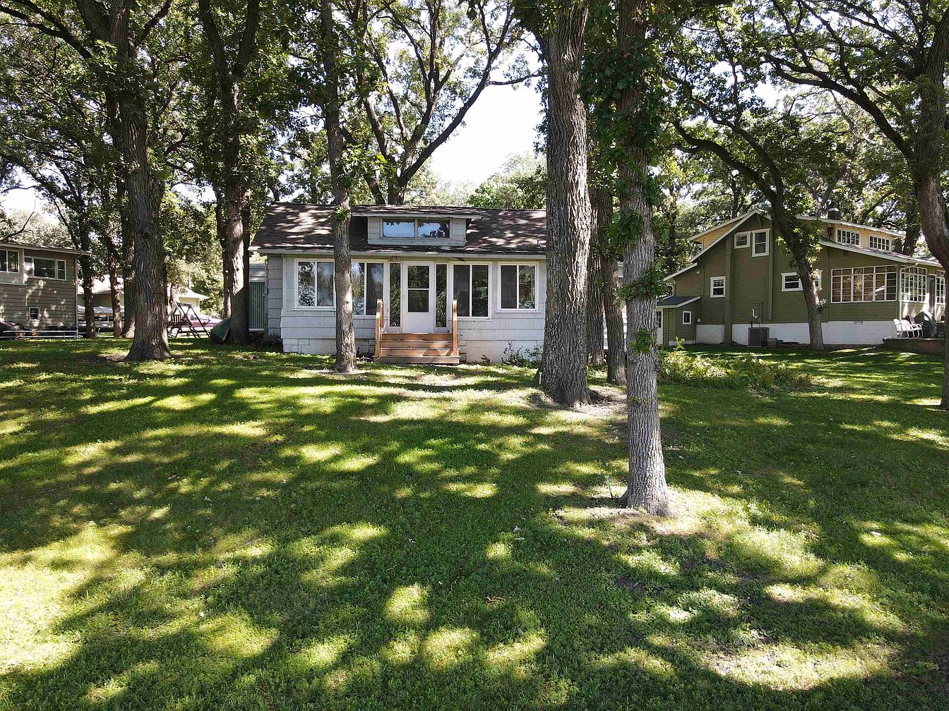 Spacious 1918 Lake Cottage in Milford, Iowa, With 168 Feet of Turtle ...