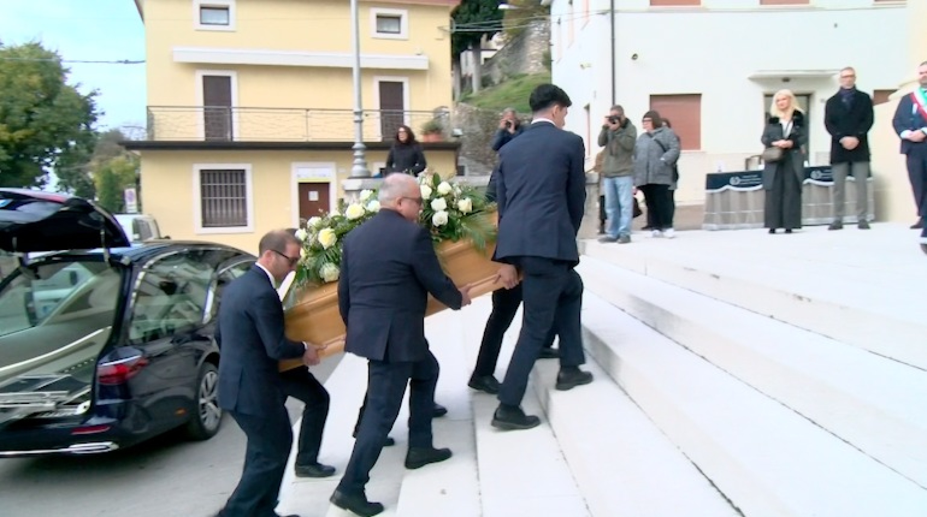 Funerali di Jessica Stappazzollo, uccisa dall'ex a coltellate