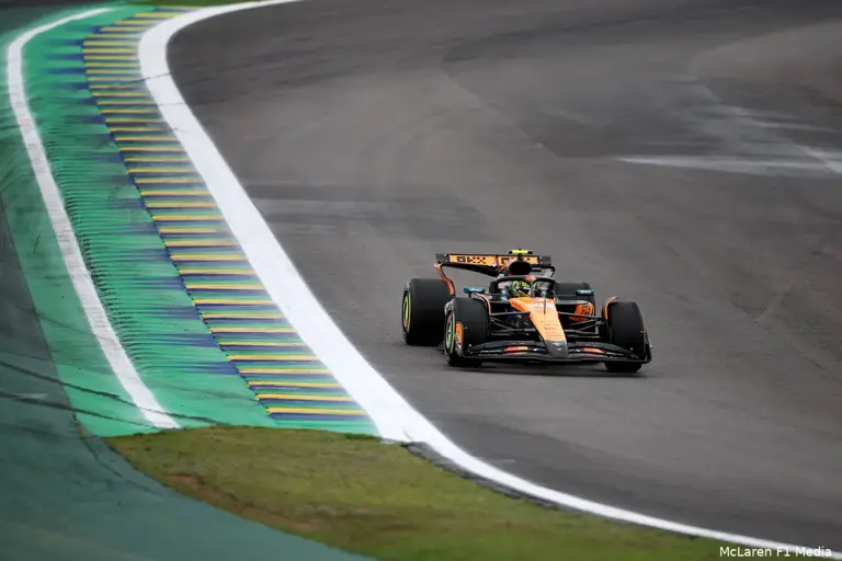 Uitslag Sprintrace Grand Prix van São Paulo 2025