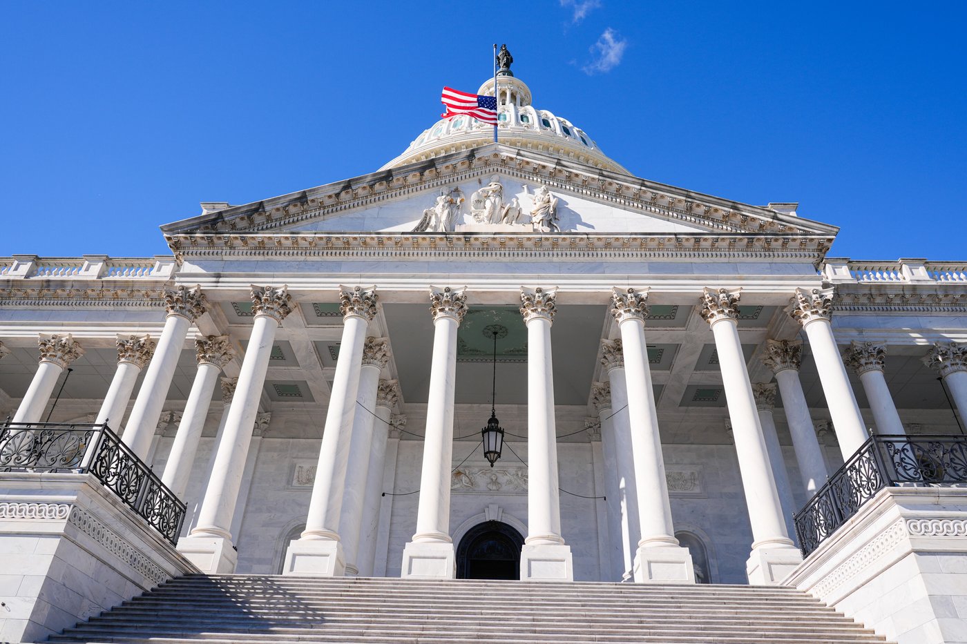 Senate takes first step toward ending the government shutdown