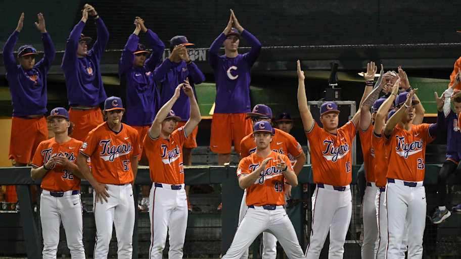 Clemson baseball ranked in top 20 in 2026 recruiting class rankings