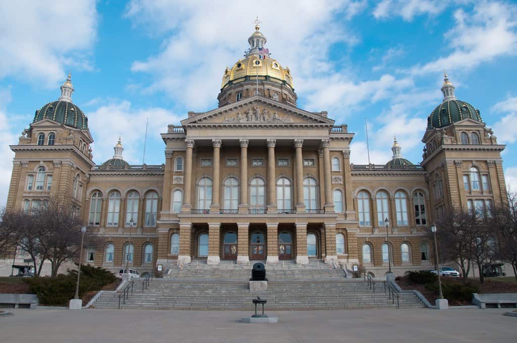 The most impressive landmark in every US state worth seeing