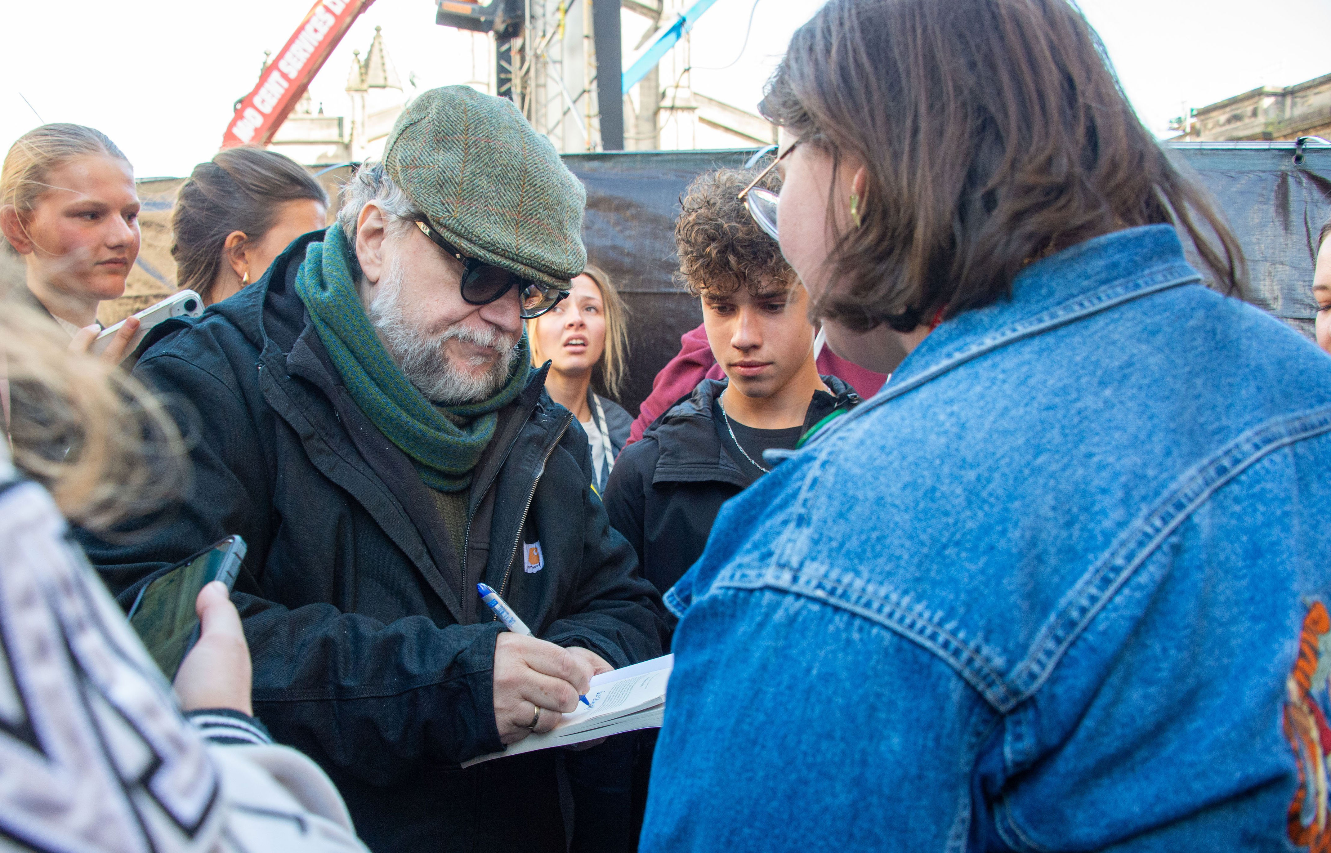 26 photos of Guillermo del Toro's Frankenstein filming in Edinburgh as ...