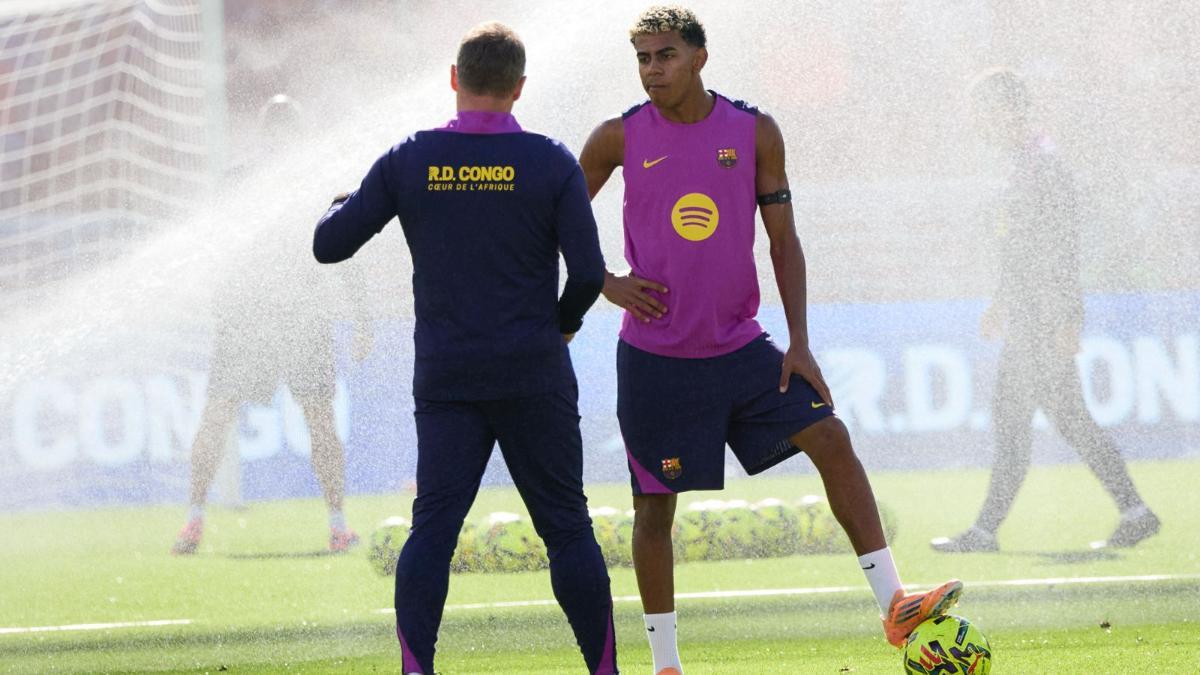 Flick explica el cambio de Lamine con la pubalgia