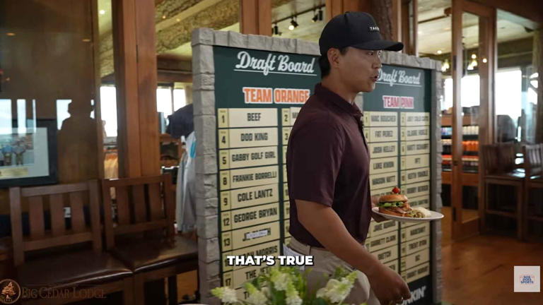 How Barstool's Riggs picks his ‘H8er' match opponents