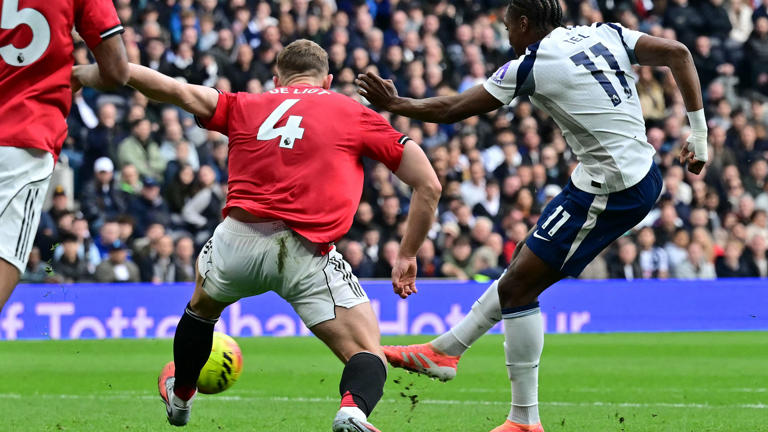 These chilling photos show Americans in the middle of 7 days of their trash