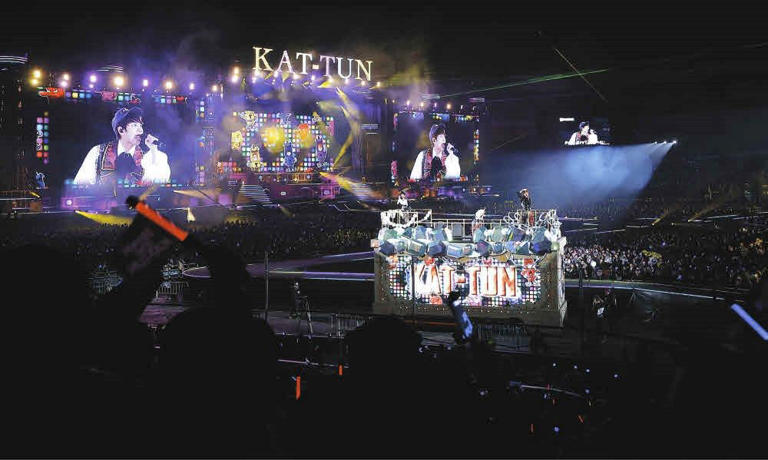 亀梨絶叫「24年間ありがとう。KAT―TUN最高だー‼」ラストライブZOZOマリンに3万人 全51曲熱唱、最後はシャンパンファイト