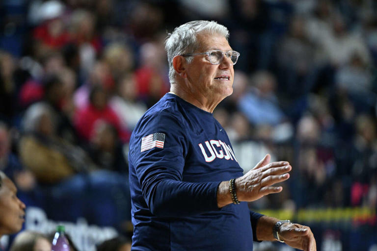 Anthony: Auriemma and UConn to raise banner, then look to move forward