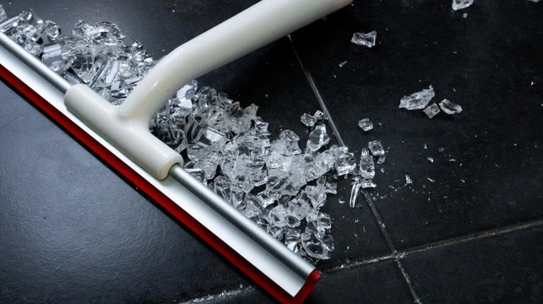 Broken Glass? How To Use An Unexpected Cleaning Tool To Take Care Of ...