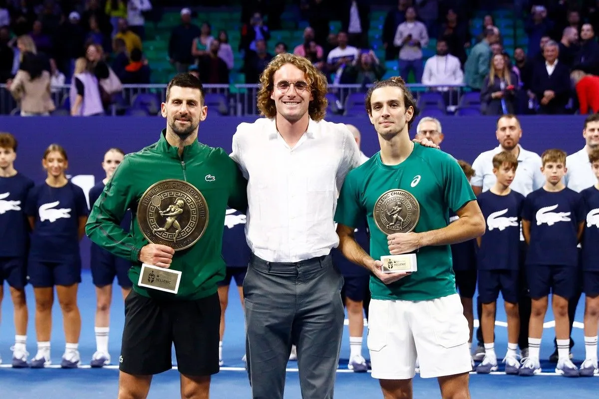 Hellenic Championship: Ο Στέφανος Τσιτσιπάς έκανε την εμφάνιση του ...