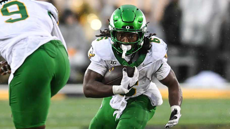 Biggest Winners And Losers From Oregon Ducks' Win At Iowa