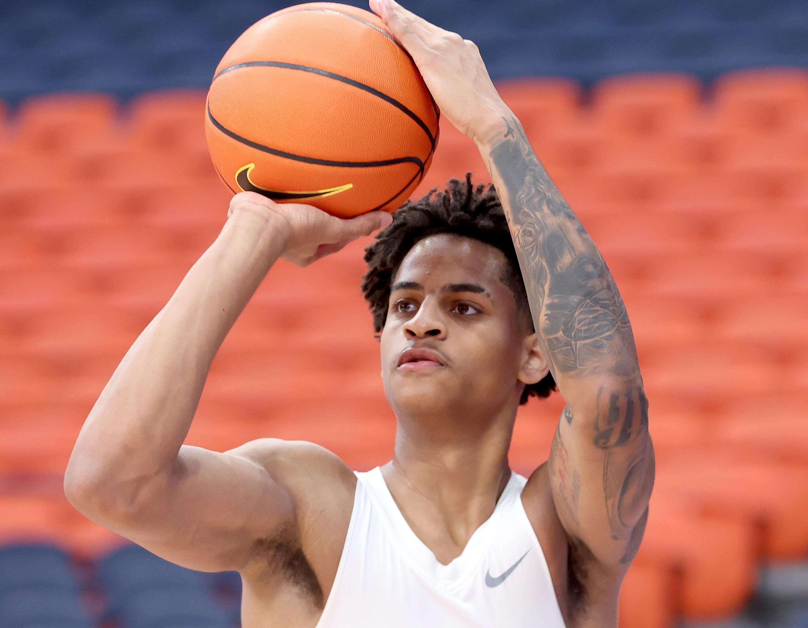 Kiyan Anthony hits double figures as Syracuse leads Delaware State big ...