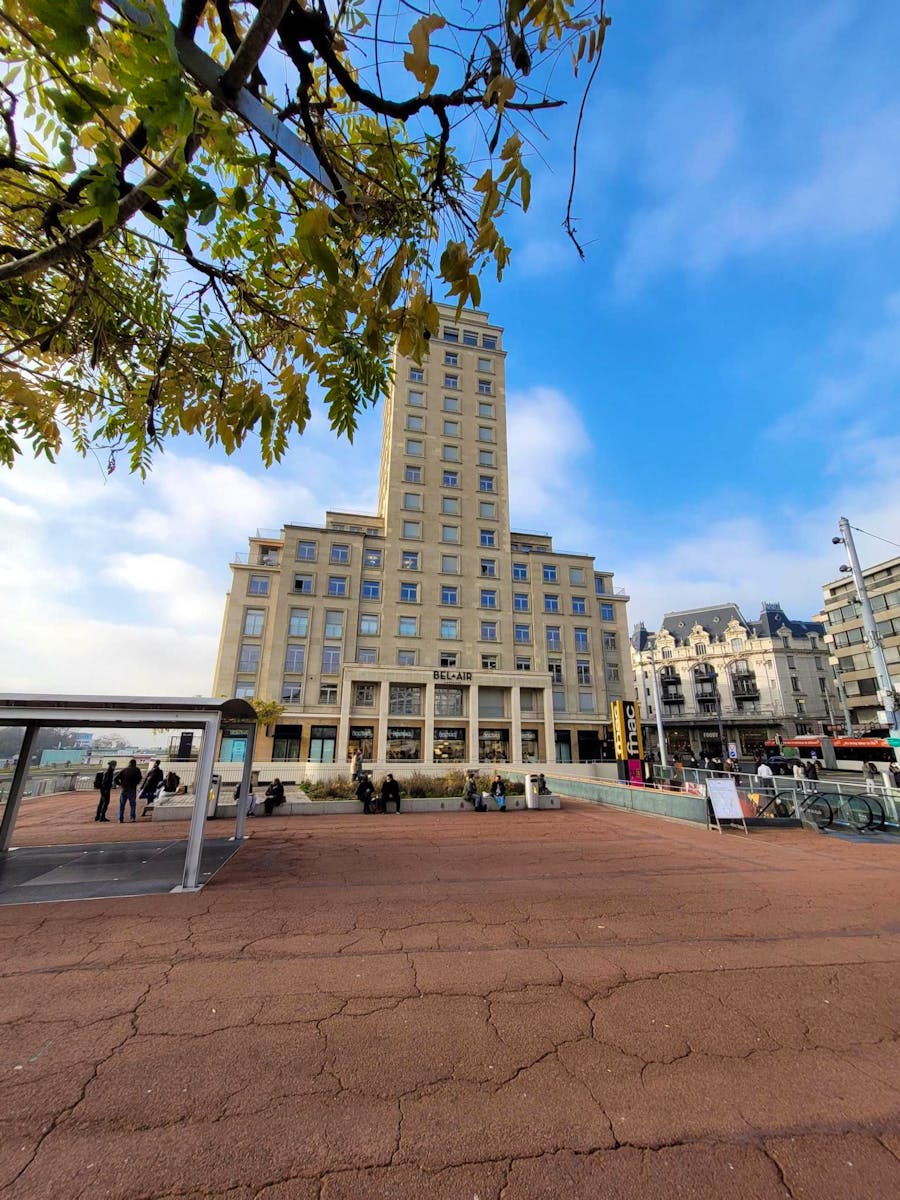 Deux morts à Lausanne après une chute au complexe de Bel-Air