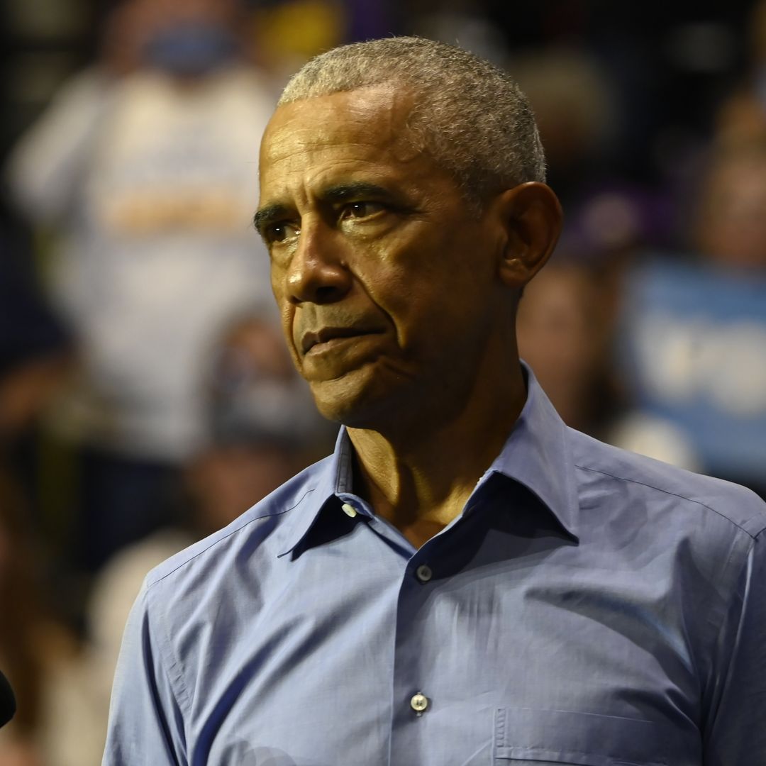 President Barack Obama unveils style transformation during surprise ...