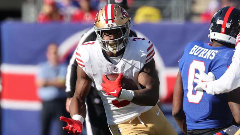49ers Must Lean On This Player More Against the Rams