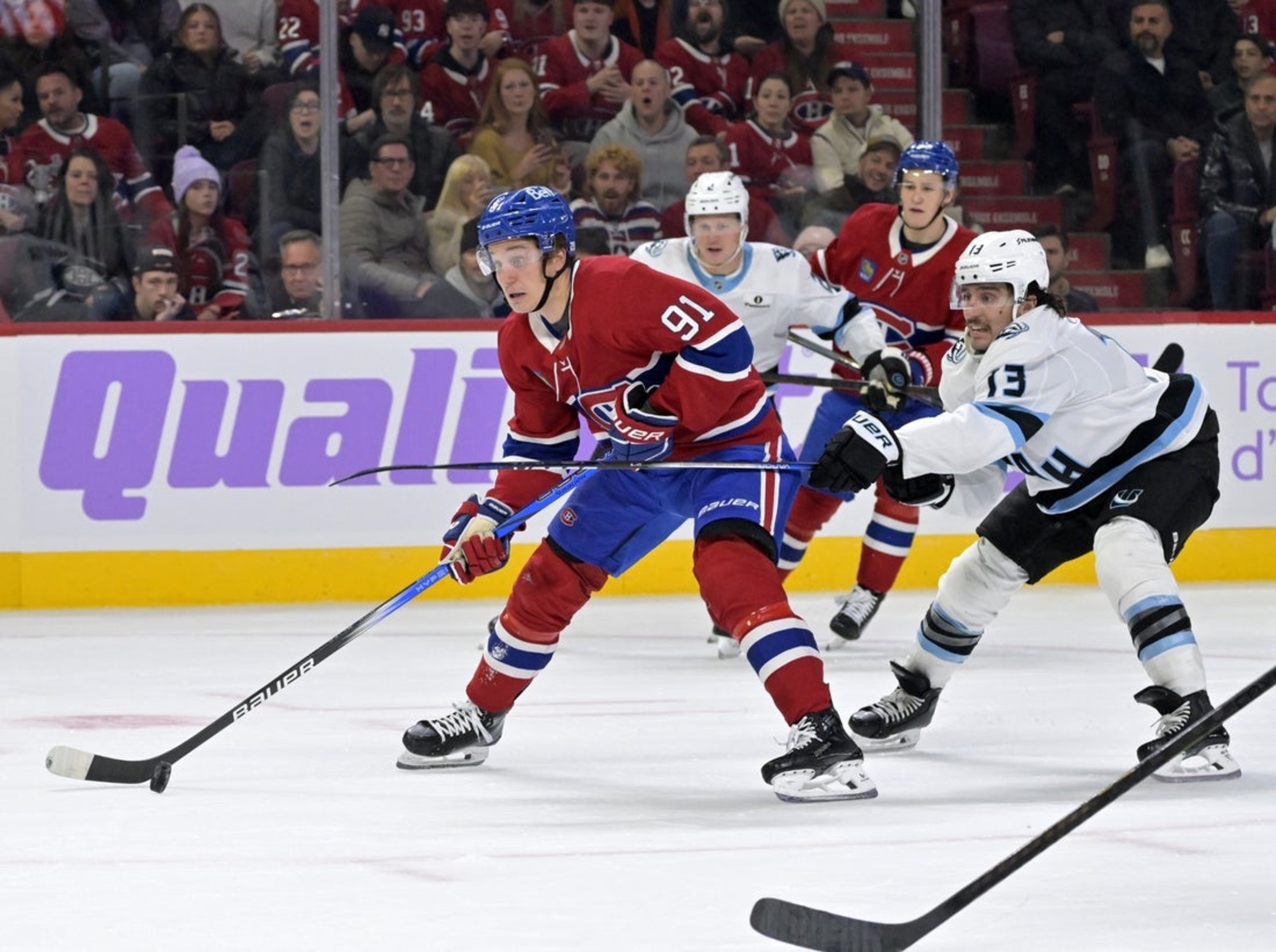 Canadiens score five straight as Mammoth's woes continue