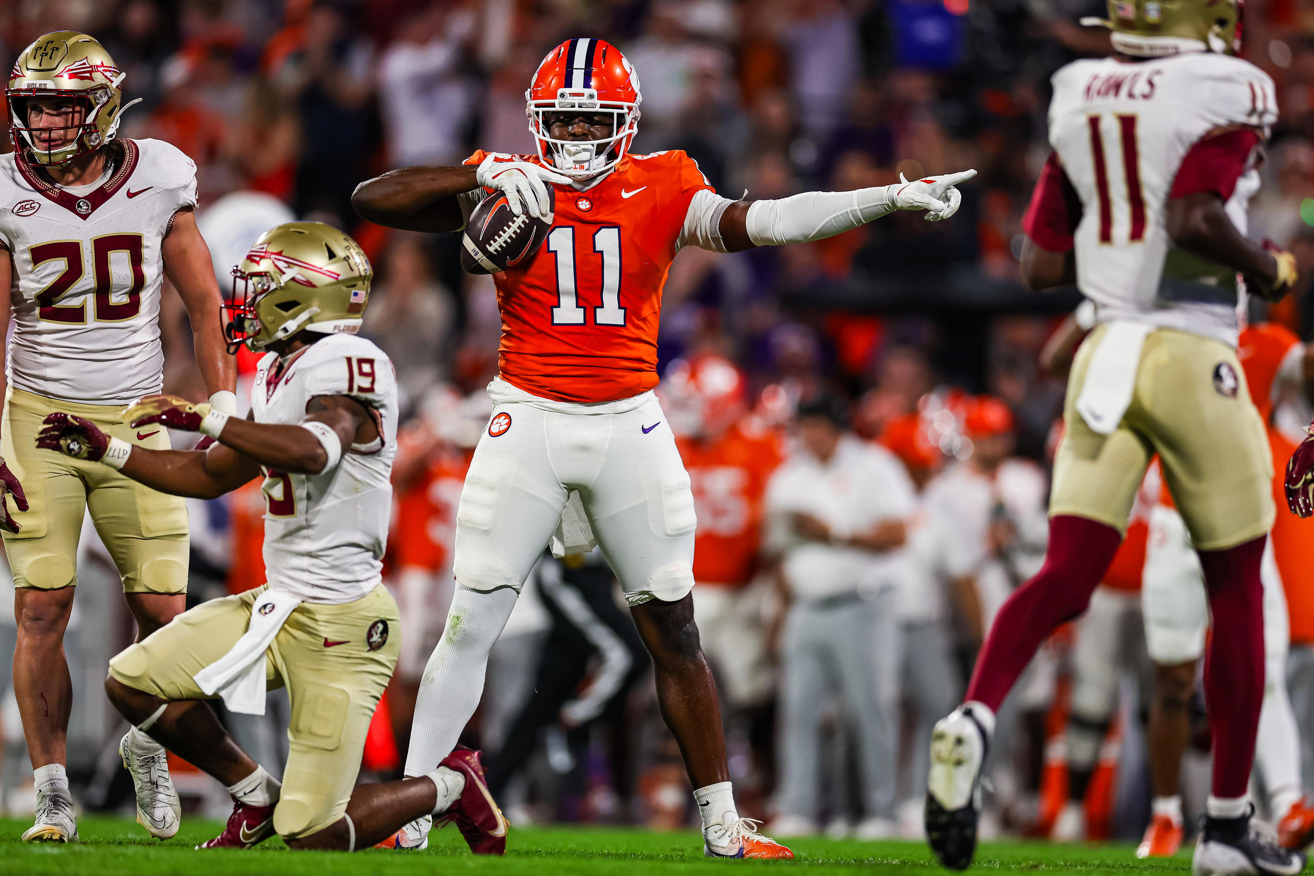 Social media reacts to FSU losing to Clemson