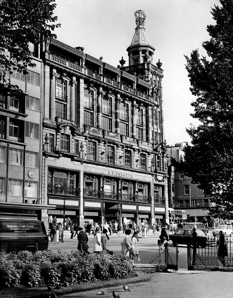 Edinburgh Retro: 17 amazing picture of Capital shops in the early 1970s ...
