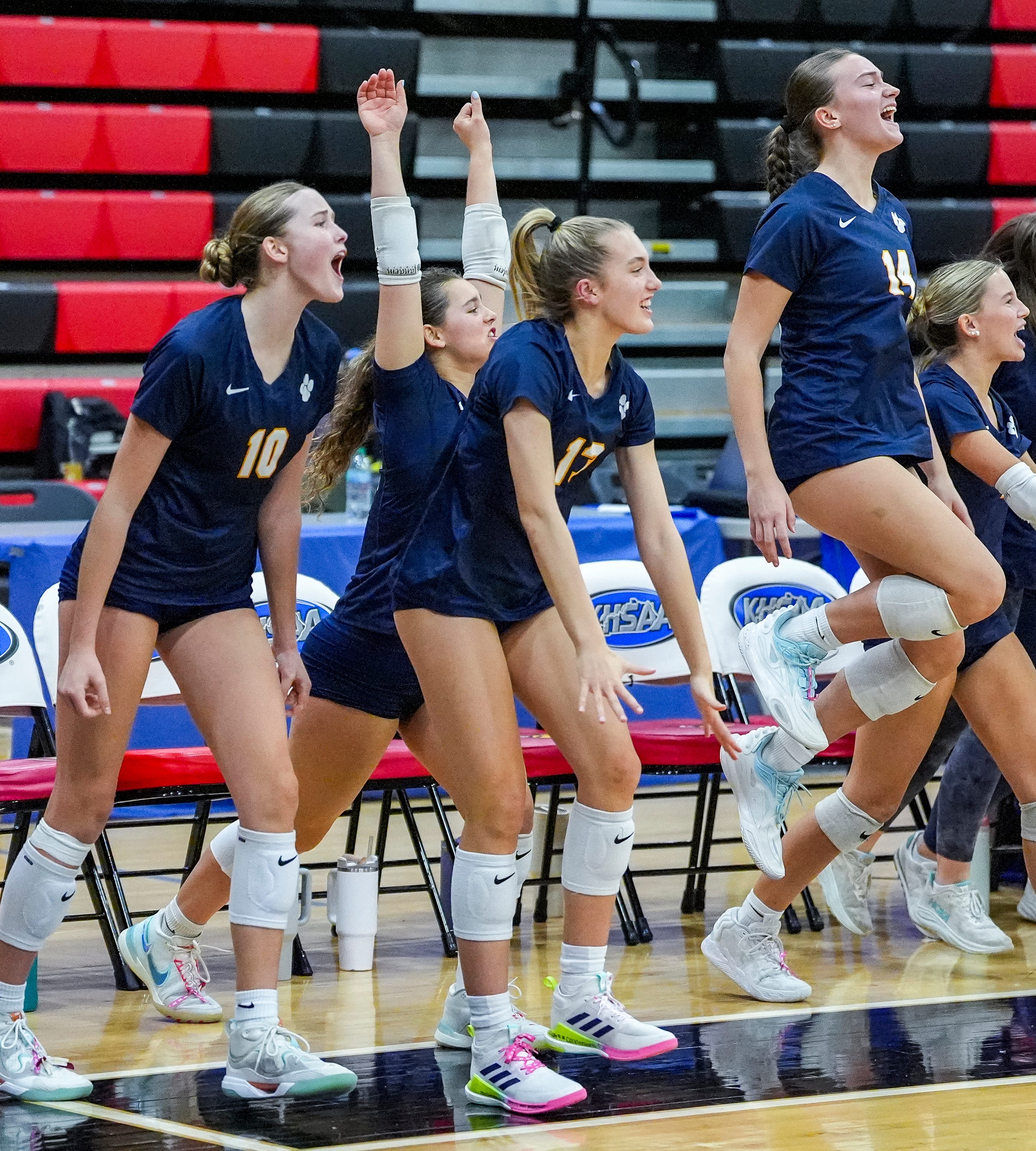 Notre Dame volleyball falls to Assumption in Kentucky state ...