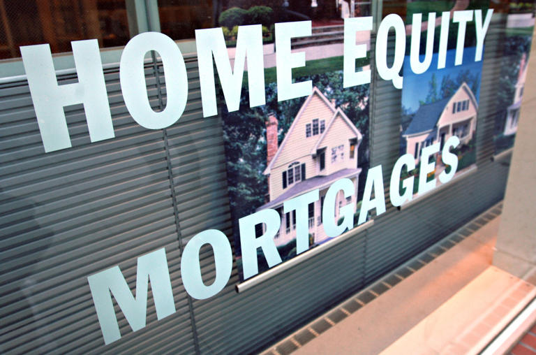 How Would a 50-Year Mortgage Work? There are Pros & Cons