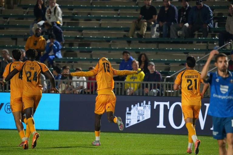 Rhode Island FC advances to USL Eastern Conference Finals