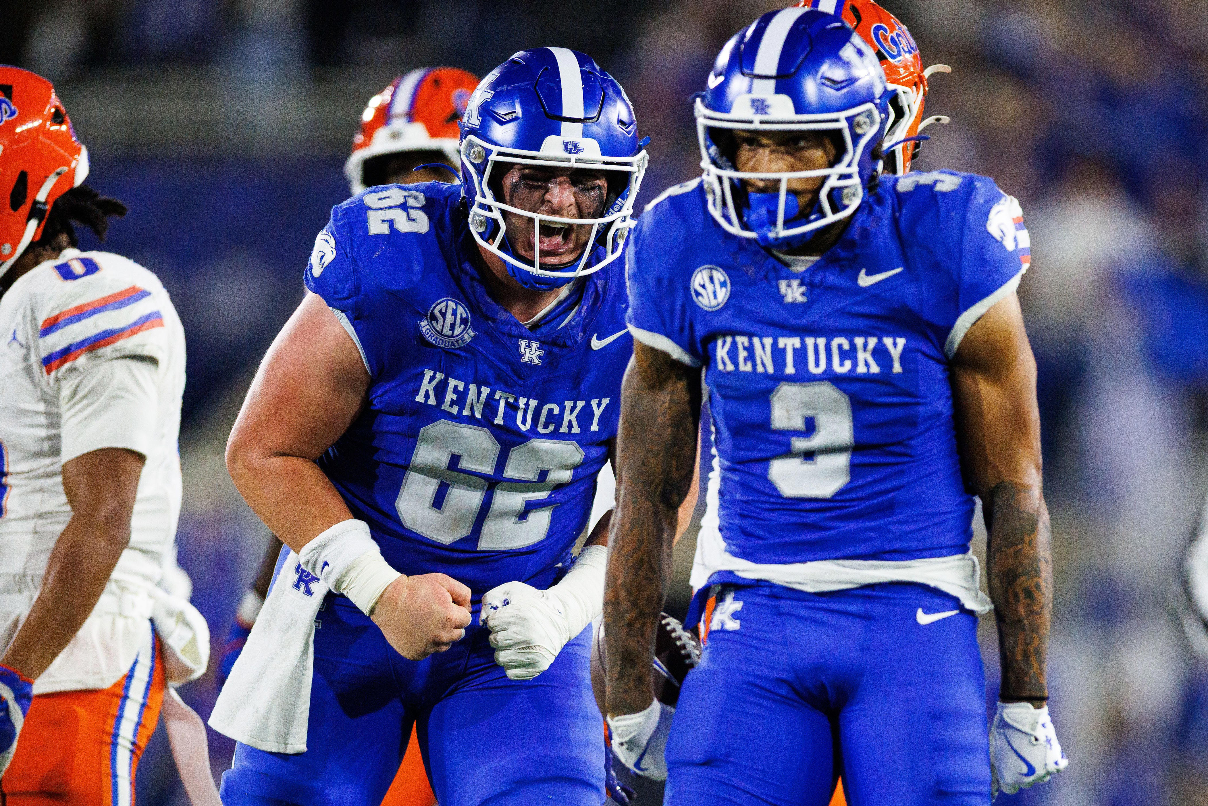 Will Kentucky football pick up third straight win in Week 12? UK ...