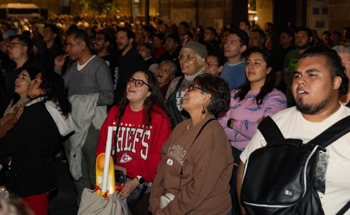 Juanga vuelve al Zócalo: el fallo de audio, un “¡Pinche Netflix!” y ...