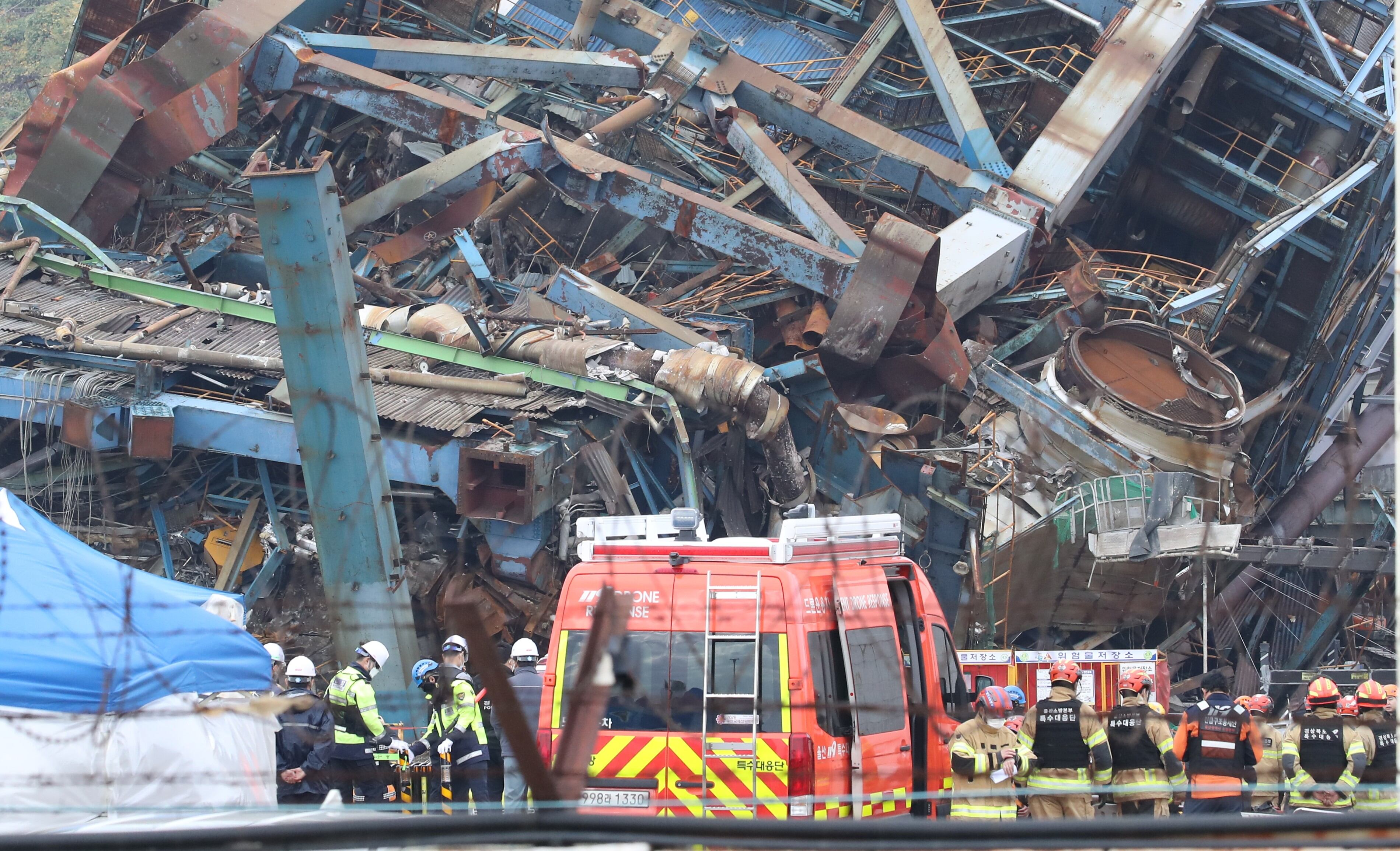 44-Year-Old's Body Recovered in Ulsan Plant Collapse