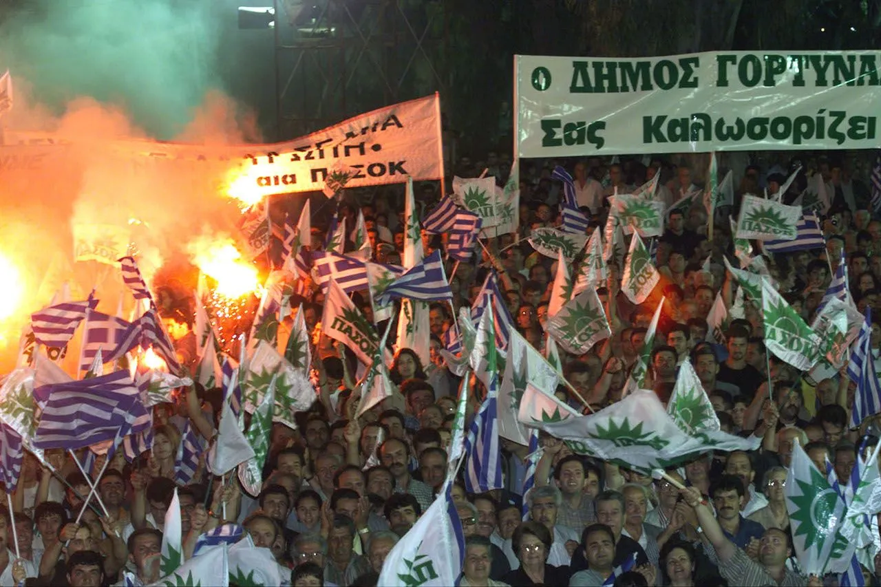 "Ίντα θέλουν στην Αθήνα; Να πυροβολάμε σκόπιμα;" - Όταν ψηφίστηκε ο ...